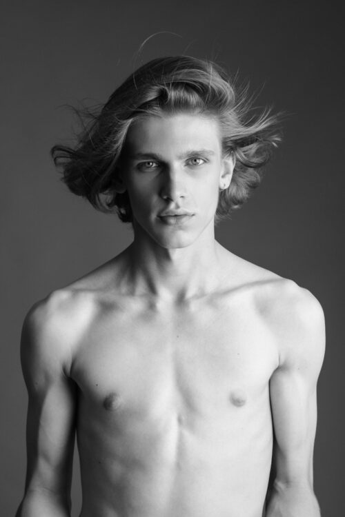 How to Become a Male Fashion Model In India | Freshers Guide - JD ...